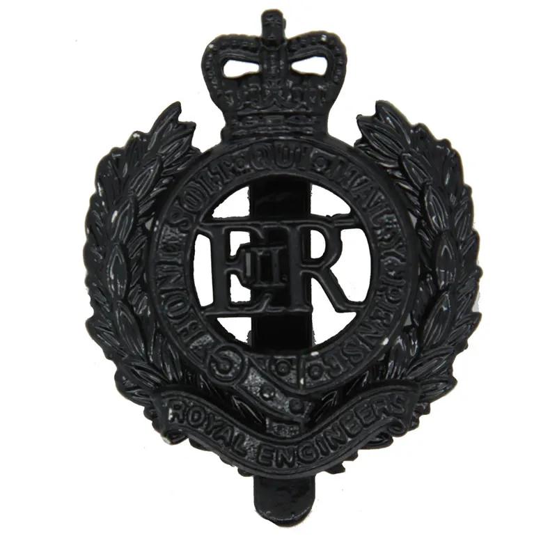 Royal Engineers Black Metal Oxide Cap Badge